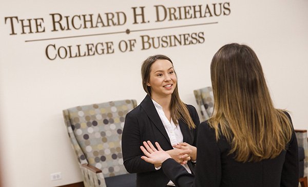 About | College of Business | DePaul University, Chicago